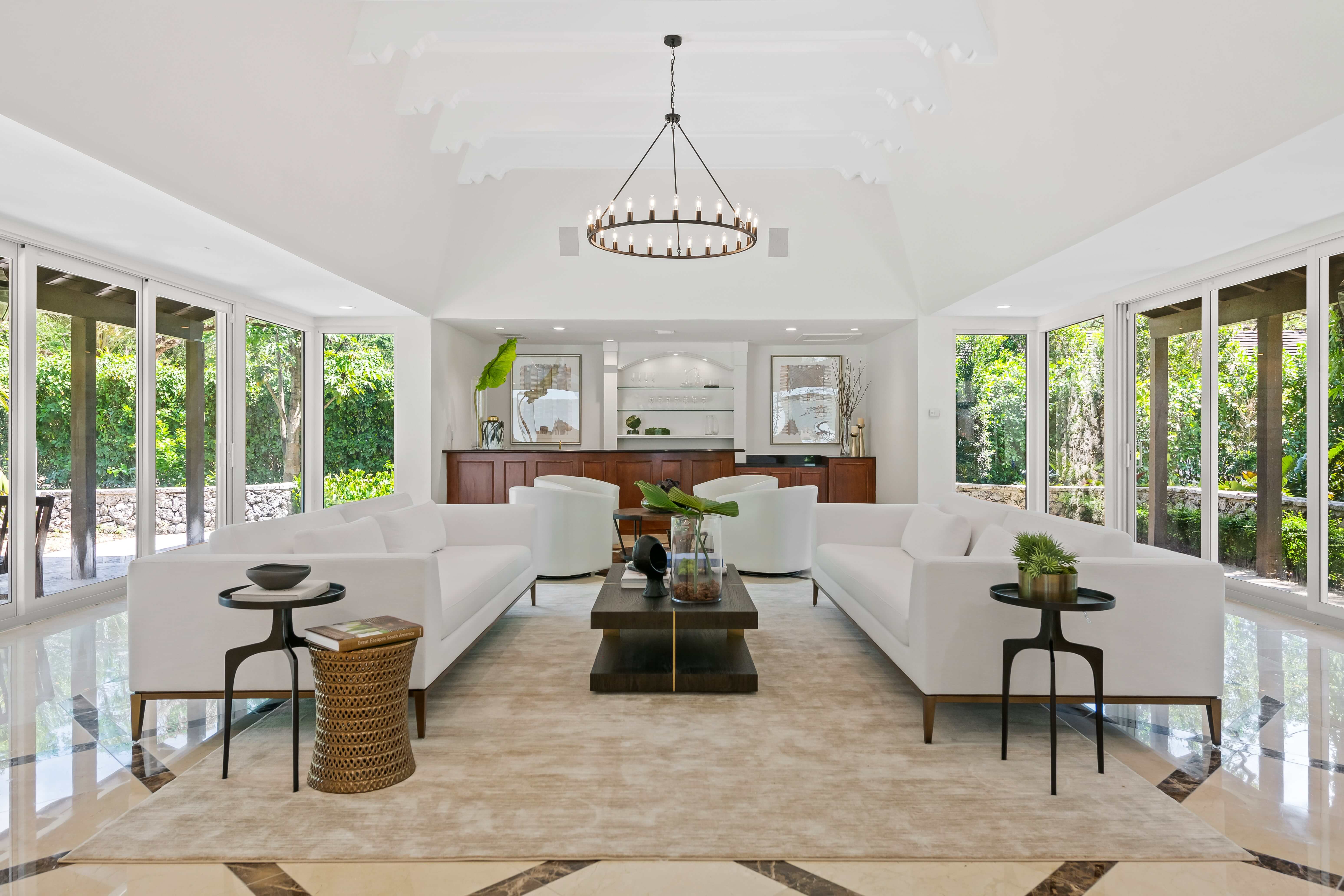 4845 Davis Road MIAMI, FL 33143